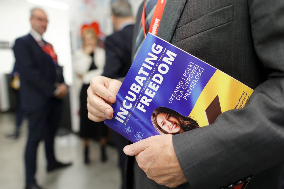 Konferencja „INCUBATING FREEDOM - Post War Innovative Transformation of Ukraine” - grudzień ...