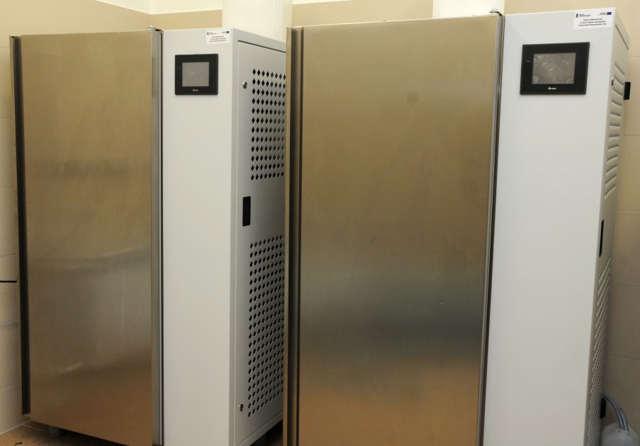 Fitotrony - kwiecień - 2015 - Galeria mediów - Projekty inwestycyjne - Strona główna UMCS